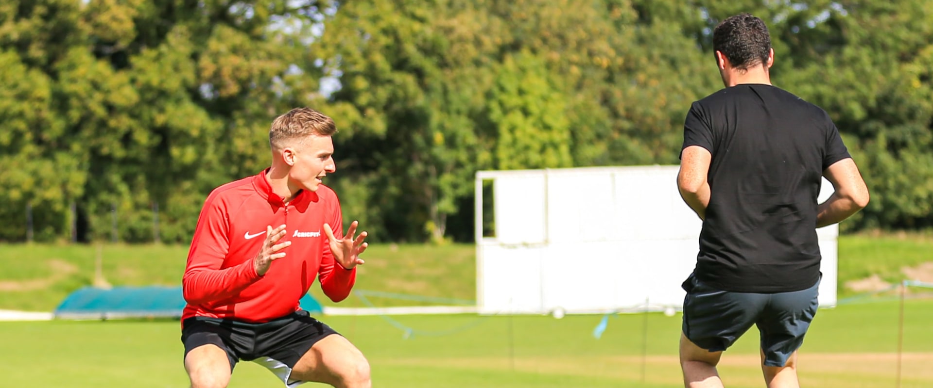 What is the difference between acceleration and deceleration?